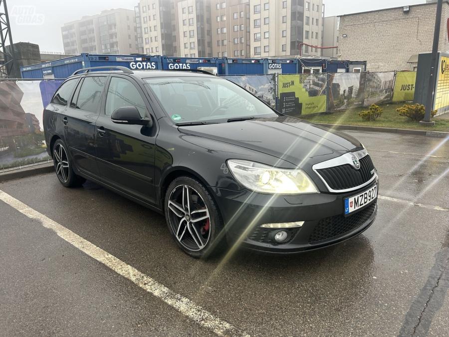Melns Skoda Octavia 2012 Viļņa, ar dzinēja tilpumu 2.00 L un nobraukumu 290 tūkst. km par 3800 €, foto 3 vietnē AUTOMOTO.COM.LV
