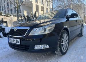 Melns Skoda Octavia 2012 Viļņa, ar dzinēja tilpumu 1.60 L un nobraukumu 223 tūkst. km par 3800 €, foto 11 vietnē AUTOMOTO.COM.LV