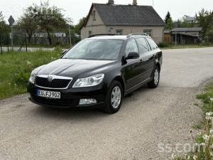 Black Skoda Octavia 2012 in Ludza, with an engine capacity of 1.60 L and mileage of 0 thousand km for 4650 €, photo 3 on AUTOMOTO.COM.LV