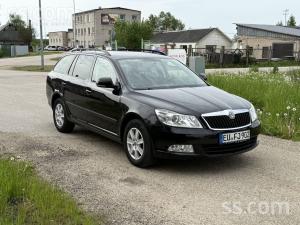 Black Skoda Octavia 2012 in Ludza, with an engine capacity of 1.60 L and mileage of 0 thousand km for 4650 €, photo 4 on AUTOMOTO.COM.LV