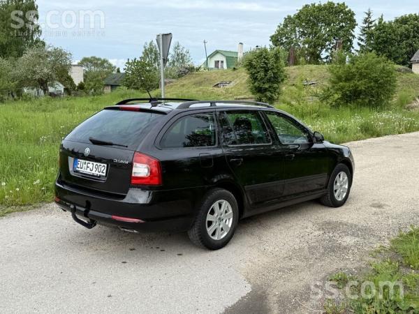 Черный Шкода Октавия 2012 в Лудза, объемом двигателя 1.60 л и пробегом 0 тыс. км за 4650 €, фото 8 на AUTOMOTO.COM.LV