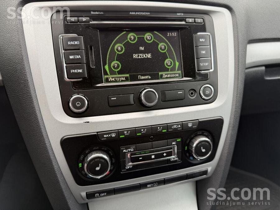Black Skoda Octavia 2012 in Ludza, with an engine capacity of 1.60 L and mileage of 0 thousand km for 4650 €, photo 18 on AUTOMOTO.COM.LV
