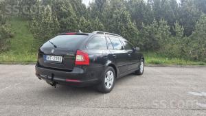 Melns Skoda Octavia 2012 Talsi, ar dzinēja tilpumu 2.00 L un nobraukumu 309 tūkst. km par 4200 €, foto 4 vietnē AUTOMOTO.COM.LV