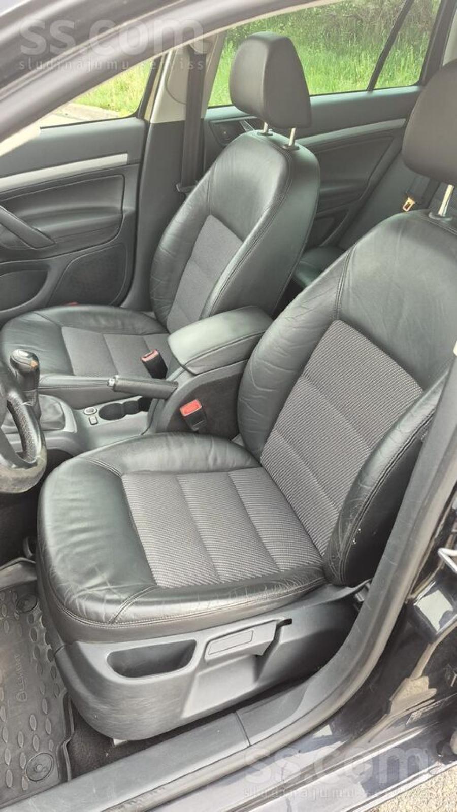 Melns Skoda Octavia 2012 Talsi, ar dzinēja tilpumu 2.00 L un nobraukumu 309 tūkst. km par 4200 €, foto 6 vietnē AUTOMOTO.COM.LV