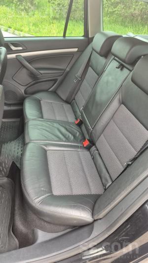 Melns Skoda Octavia 2012 Talsi, ar dzinēja tilpumu 2.00 L un nobraukumu 309 tūkst. km par 4200 €, foto 7 vietnē AUTOMOTO.COM.LV