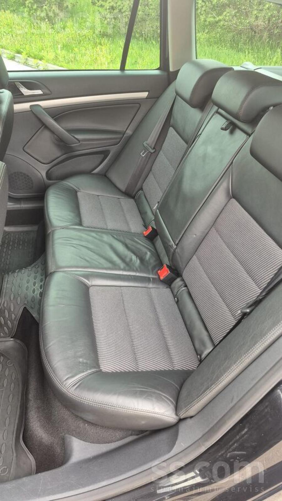 Melns Skoda Octavia 2012 Talsi, ar dzinēja tilpumu 2.00 L un nobraukumu 309 tūkst. km par 4200 €, foto 7 vietnē AUTOMOTO.COM.LV