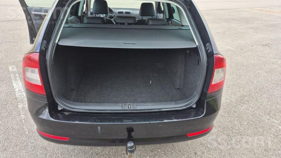 Melns Skoda Octavia 2012 Talsi, ar dzinēja tilpumu 2.00 L un nobraukumu 309 tūkst. km par 4200 €, foto 10 vietnē AUTOMOTO.COM.LV