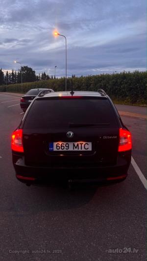 Black Skoda Octavia 2012 in Tallinn, with an engine capacity of 2.00 L and mileage of 0 thousand km for 3600 €, photo 5 on AUTOMOTO.COM.LV