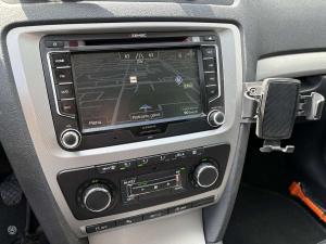 Black Skoda Octavia 2012 in Kaunas, with an engine capacity of 1.60 L and mileage of 382 thousand km for 4350 €, photo 14 on AUTOMOTO.COM.LV