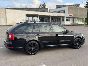 Black Skoda Octavia 2012 in Panevezys, with an engine capacity of 1.97 L and mileage of 320 thousand km for 4000 €, photo 5 on AUTOMOTO.COM.LV