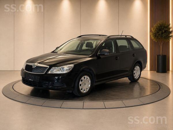 Black Skoda Octavia 2012 in Talsi, with an engine capacity of 1.60 L and mileage of 161 thousand km for 5760 €, photo 1 on AUTOMOTO.COM.LV