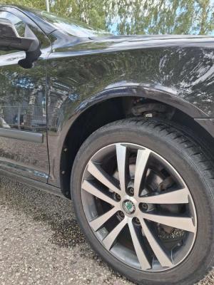 Black Skoda Octavia 2012 in Kaunas, with an engine capacity of 1.97 L and mileage of 201 thousand km for 5000 €, photo 12 on AUTOMOTO.COM.LV
