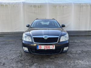 Melns Skoda Octavia 2012 Ogre, ar dzinēja tilpumu 1.20 L un nobraukumu 182 tūkst. km par 3990 €, foto 6 vietnē AUTOMOTO.COM.LV