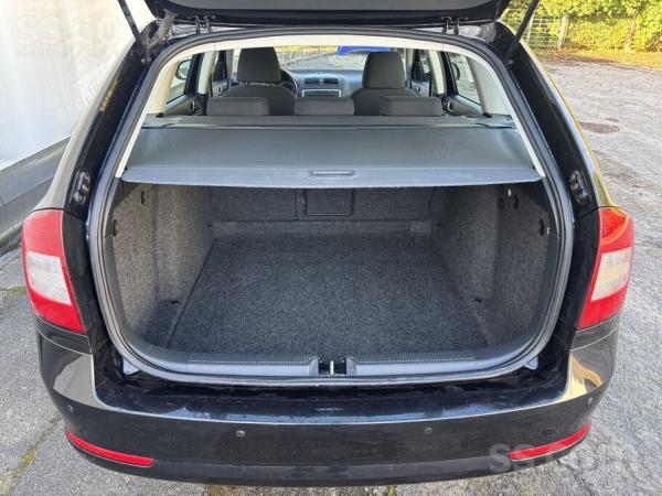 Melns Skoda Octavia 2012 Ogre, ar dzinēja tilpumu 1.20 L un nobraukumu 182 tūkst. km par 3990 €, foto 10 vietnē AUTOMOTO.COM.LV