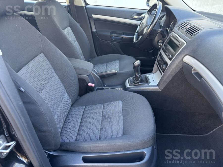 Melns Skoda Octavia 2012 Ogre, ar dzinēja tilpumu 1.20 L un nobraukumu 182 tūkst. km par 3990 €, foto 12 vietnē AUTOMOTO.COM.LV