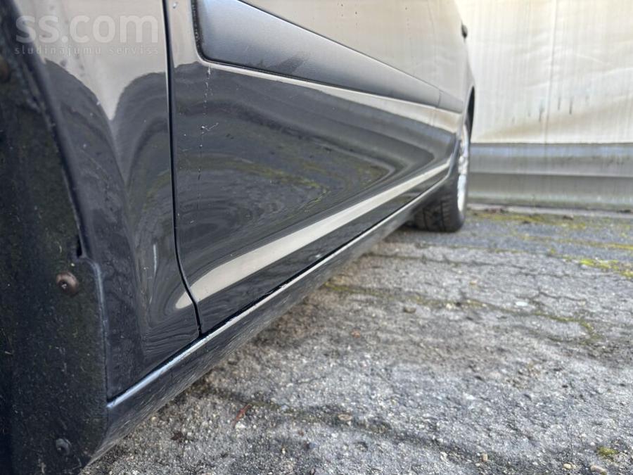 Melns Skoda Octavia 2012 Ogre, ar dzinēja tilpumu 1.20 L un nobraukumu 182 tūkst. km par 3990 €, foto 26 vietnē AUTOMOTO.COM.LV