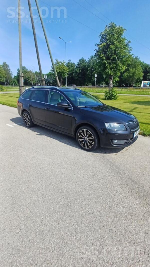 Black Skoda Octavia 2013 in Ogre, with an engine capacity of 1.60 L and mileage of 301 thousand km for 19200 €, photo 2 on AUTOMOTO.COM.LV