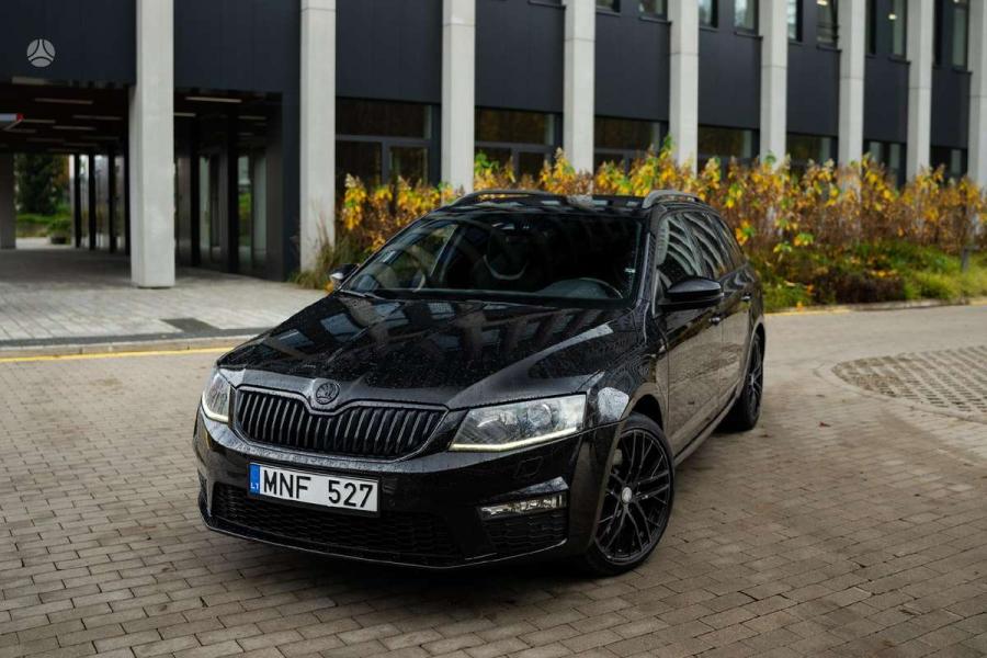 Black Skoda Octavia 2013 in Vilnius, with an engine capacity of 1.97 L and mileage of 398 thousand km for 6800 €, photo 2 on AUTOMOTO.COM.LV