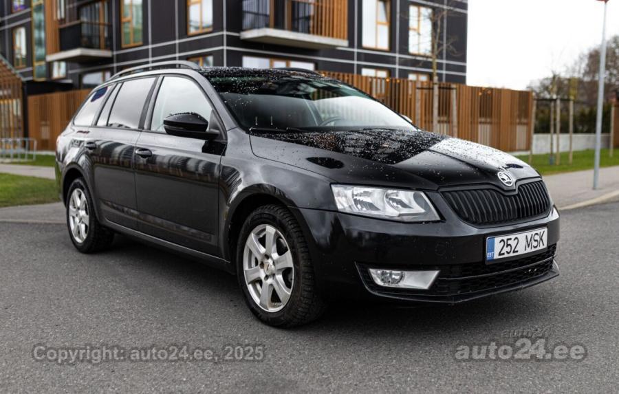 Black Skoda Octavia 2013 in Tallinn, with an engine capacity of 2.00 L and mileage of 399 thousand km for 4490 €, photo 1 on AUTOMOTO.COM.LV