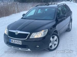 Melns Skoda Octavia 2013 Tartu, ar dzinēja tilpumu 2.00 L un nobraukumu 294 tūkst. km par 5990 €, foto 20 vietnē AUTOMOTO.COM.LV