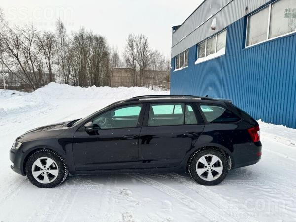 Black Skoda Octavia 2013 in Riga, with an engine capacity of 1.60 L and mileage of 0 thousand km for 6500 €, photo 3 on AUTOMOTO.COM.LV