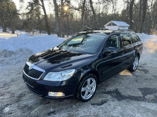 Melns Skoda Octavia 2013 Utena, ar dzinēja tilpumu 1.97 L un nobraukumu 201 tūkst. km par 4950 €, foto 1 vietnē AUTOMOTO.COM.LV