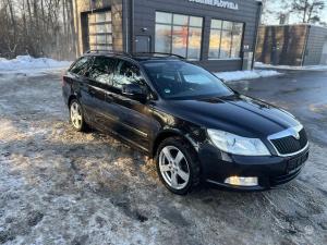 Melns Skoda Octavia 2013 Utena, ar dzinēja tilpumu 1.97 L un nobraukumu 201 tūkst. km par 4950 €, foto 3 vietnē AUTOMOTO.COM.LV