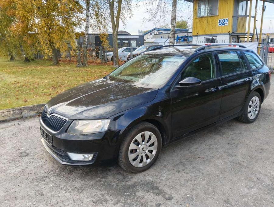 Melns Skoda Octavia 2013 Marijampole, ar dzinēja tilpumu 1.60 L un nobraukumu 281 tūkst. km par 3250 €, foto 9 vietnē AUTOMOTO.COM.LV