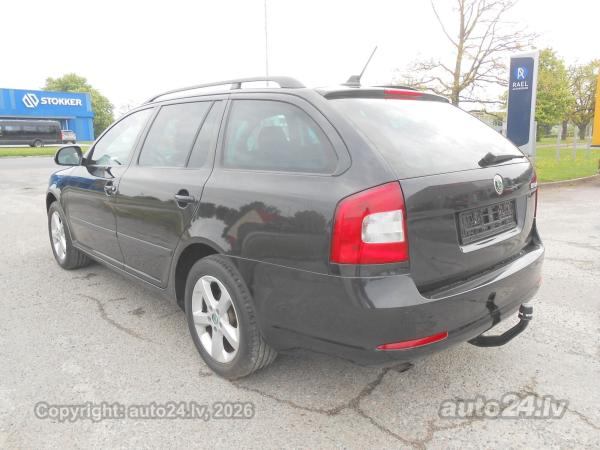 Melns Skoda Octavia 2013 Viljandi, ar dzinēja tilpumu 1.20 L un nobraukumu 180 tūkst. km par 4990 €, foto 4 vietnē AUTOMOTO.COM.LV