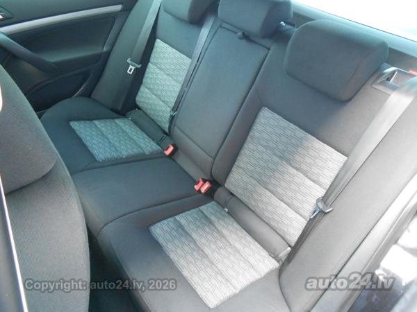 Melns Skoda Octavia 2013 Viljandi, ar dzinēja tilpumu 1.20 L un nobraukumu 180 tūkst. km par 4990 €, foto 9 vietnē AUTOMOTO.COM.LV