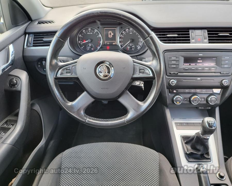Black Skoda Octavia 2013 in Tallinn, with an engine capacity of 1.20 L and mileage of 267 thousand km for 4690 €, photo 6 on AUTOMOTO.COM.LV