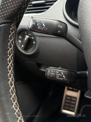 Melns Skoda Octavia 2013 Tartu, ar dzinēja tilpumu 2.00 L un nobraukumu 315 tūkst. km par 7500 €, foto 18 vietnē AUTOMOTO.COM.LV