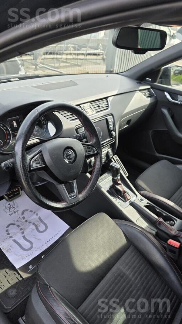 Melns Skoda Octavia 2013 Rīga, ar dzinēja tilpumu 2.00 L un nobraukumu 305 tūkst. km par 8990 €, foto 9 vietnē AUTOMOTO.COM.LV