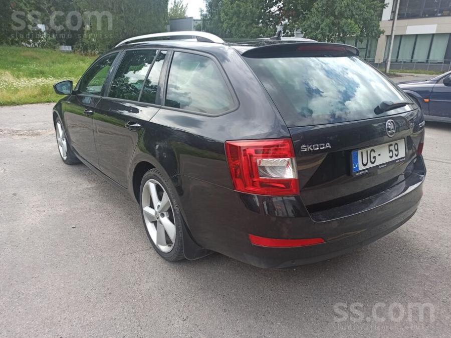 Black Skoda Octavia 2013 in Riga, with an engine capacity of 2.00 L and mileage of 147 thousand km for 7800 €, photo 6 on AUTOMOTO.COM.LV