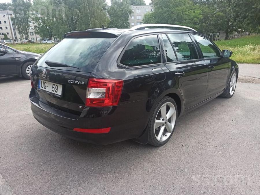 Black Skoda Octavia 2013 in Riga, with an engine capacity of 2.00 L and mileage of 147 thousand km for 7800 €, photo 7 on AUTOMOTO.COM.LV