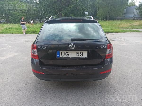 Melns Skoda Octavia 2013 Rīga, ar dzinēja tilpumu 2.00 L un nobraukumu 147 tūkst. km par 7800 €, foto 7 vietnē AUTOMOTO.COM.LV