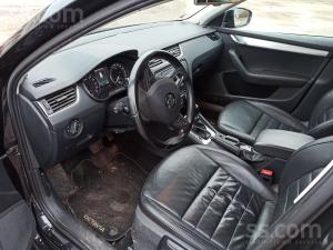 Black Skoda Octavia 2013 in Riga, with an engine capacity of 2.00 L and mileage of 147 thousand km for 7800 €, photo 9 on AUTOMOTO.COM.LV