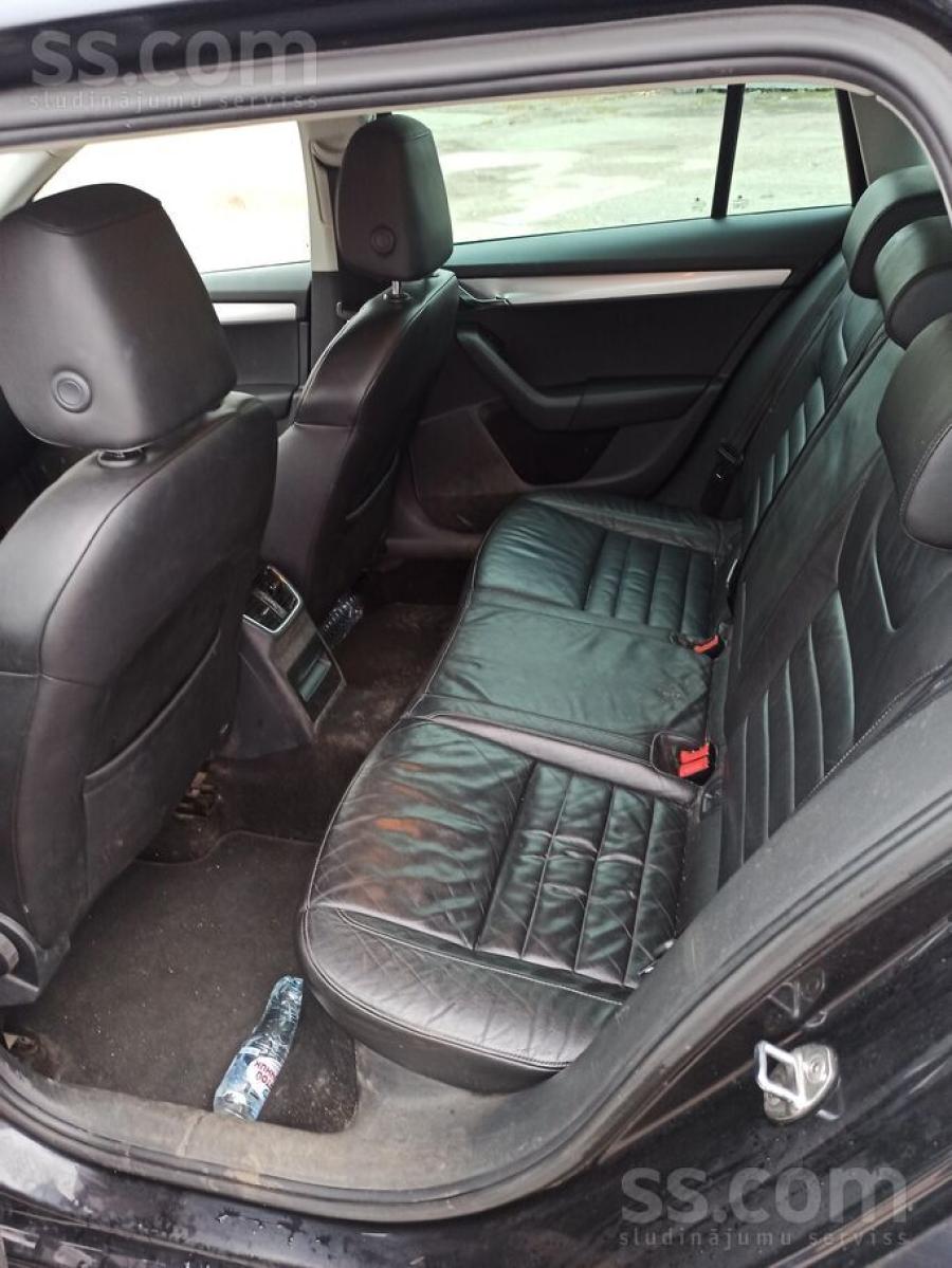 Black Skoda Octavia 2013 in Riga, with an engine capacity of 2.00 L and mileage of 147 thousand km for 7800 €, photo 10 on AUTOMOTO.COM.LV