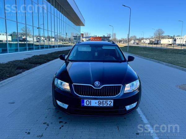 Black Skoda Octavia 2013 in Rezekne, with an engine capacity of 1.60 L and mileage of 0 thousand km for 5700 €, photo 2 on AUTOMOTO.COM.LV