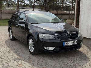 Black Skoda Octavia 2013 in Jelgava, with an engine capacity of 1.60 L and mileage of 298 thousand km for 4950 €, photo 3 on AUTOMOTO.COM.LV