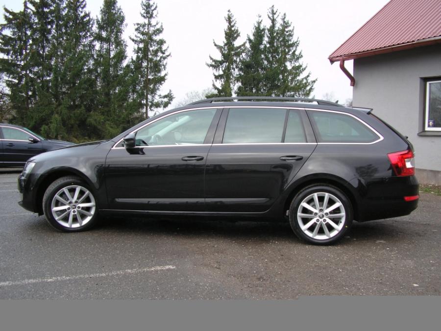 Melns Skoda Octavia 2013 Rīga, ar dzinēja tilpumu 2.00 L un nobraukumu 272 tūkst. km par 7750 €, foto 5 vietnē AUTOMOTO.COM.LV