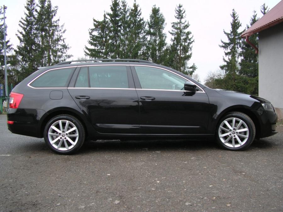 Melns Skoda Octavia 2013 Rīga, ar dzinēja tilpumu 2.00 L un nobraukumu 272 tūkst. km par 7750 €, foto 8 vietnē AUTOMOTO.COM.LV