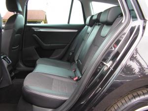 Melns Skoda Octavia 2013 Rīga, ar dzinēja tilpumu 2.00 L un nobraukumu 272 tūkst. km par 7750 €, foto 20 vietnē AUTOMOTO.COM.LV