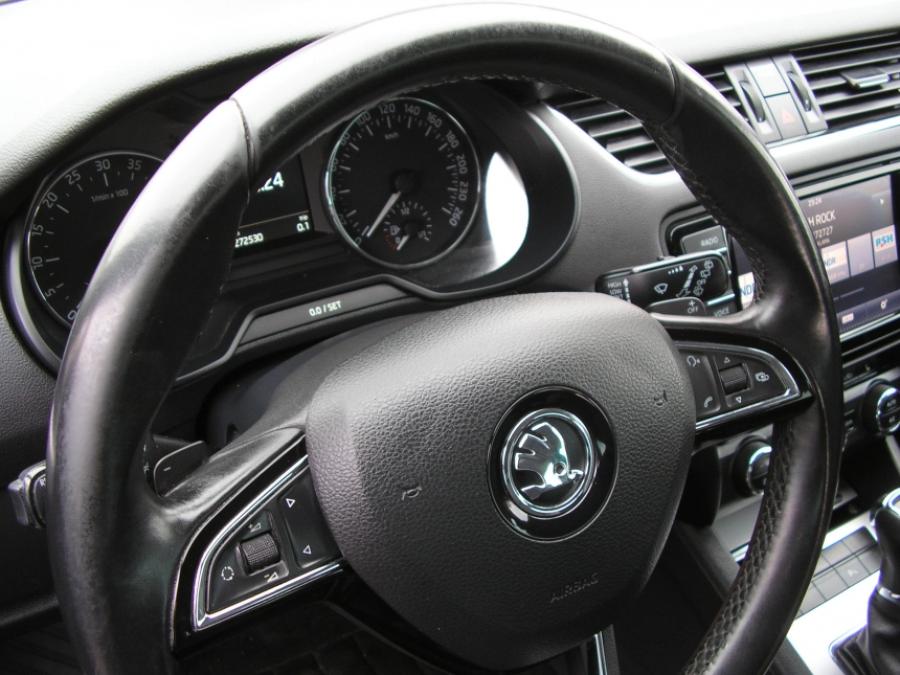 Melns Skoda Octavia 2013 Rīga, ar dzinēja tilpumu 2.00 L un nobraukumu 272 tūkst. km par 7750 €, foto 29 vietnē AUTOMOTO.COM.LV