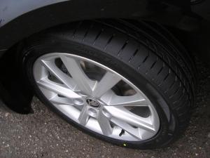 Melns Skoda Octavia 2013 Rīga, ar dzinēja tilpumu 2.00 L un nobraukumu 272 tūkst. km par 7750 €, foto 31 vietnē AUTOMOTO.COM.LV