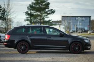 Black Skoda Octavia 2013 in Liepaja, with an engine capacity of 1.60 L and mileage of 229 thousand km for 7900 €, photo 7 on AUTOMOTO.COM.LV