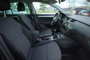 Black Skoda Octavia 2013 in Liepaja, with an engine capacity of 1.60 L and mileage of 229 thousand km for 7900 €, photo 15 on AUTOMOTO.COM.LV