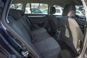 Melns Skoda Octavia 2013 Liepāja, ar dzinēja tilpumu 1.20 L un nobraukumu 213 tūkst. km par 6200 €, foto 13 vietnē AUTOMOTO.COM.LV