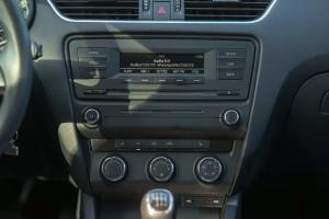 Melns Skoda Octavia 2013 Liepāja, ar dzinēja tilpumu 1.20 L un nobraukumu 213 tūkst. km par 6200 €, foto 17 vietnē AUTOMOTO.COM.LV