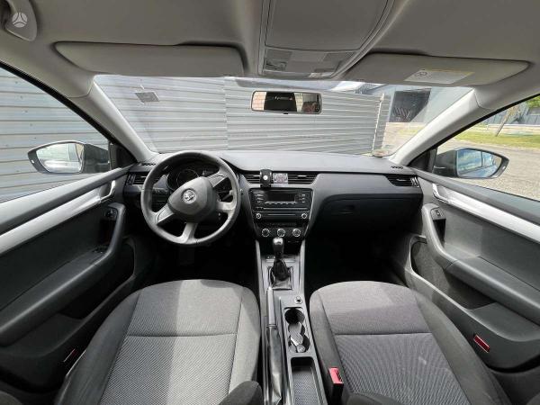 Melns Skoda Octavia 2013 Marijampole, ar dzinēja tilpumu 1.20 L un nobraukumu 193 tūkst. km par 3550 €, foto 5 vietnē AUTOMOTO.COM.LV